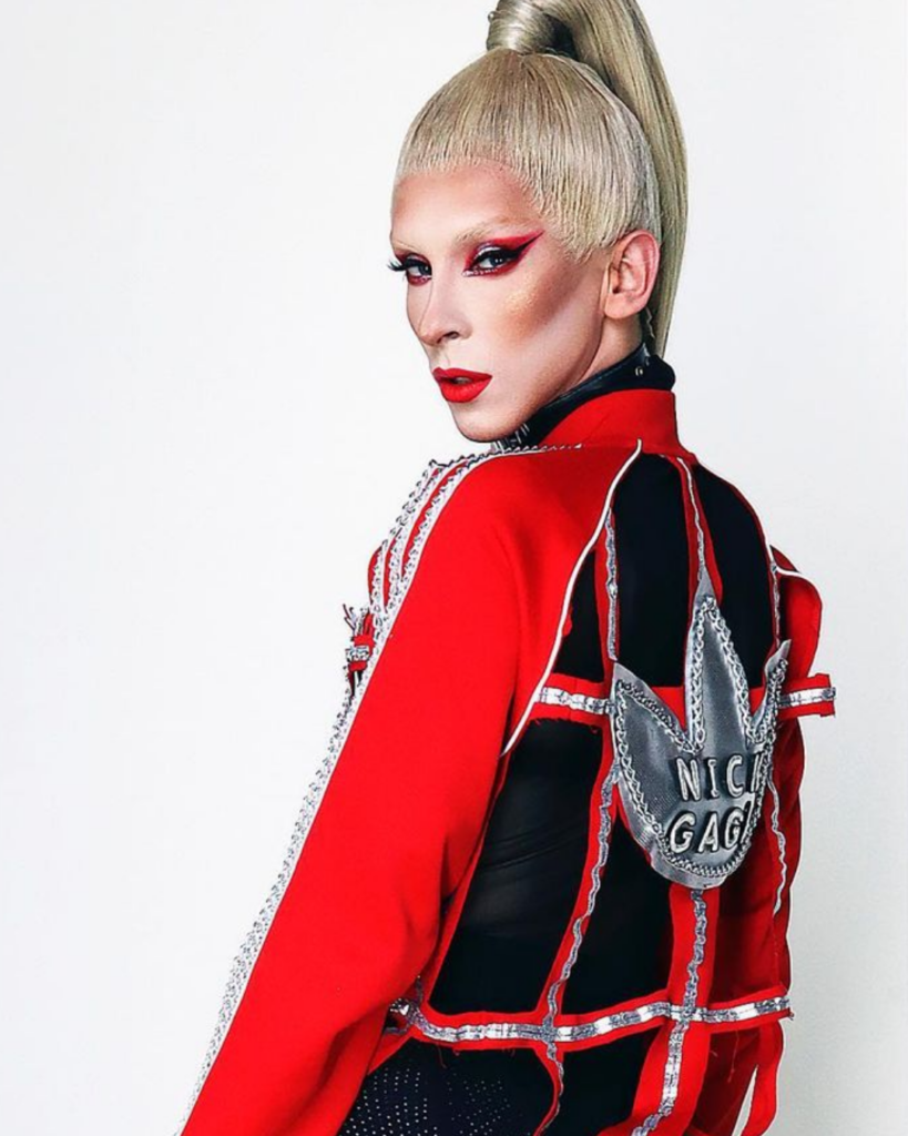 Nick Gaga - See the Queens