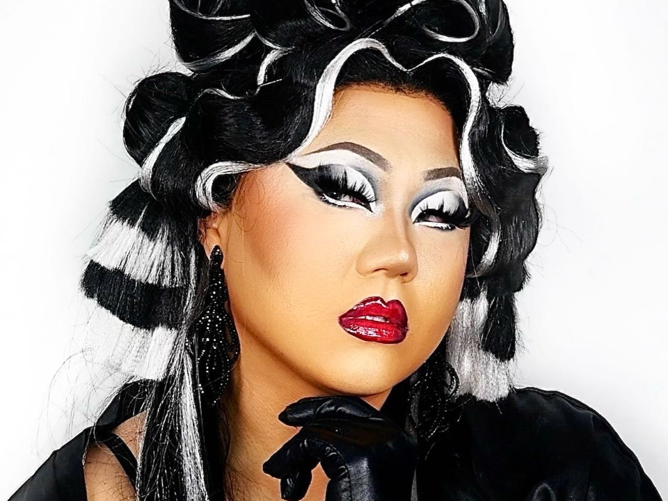 Shia Ho - See the Queens