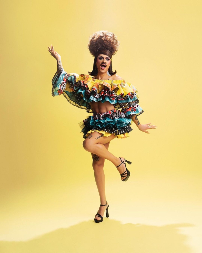 Rify Royalty - See the Queens